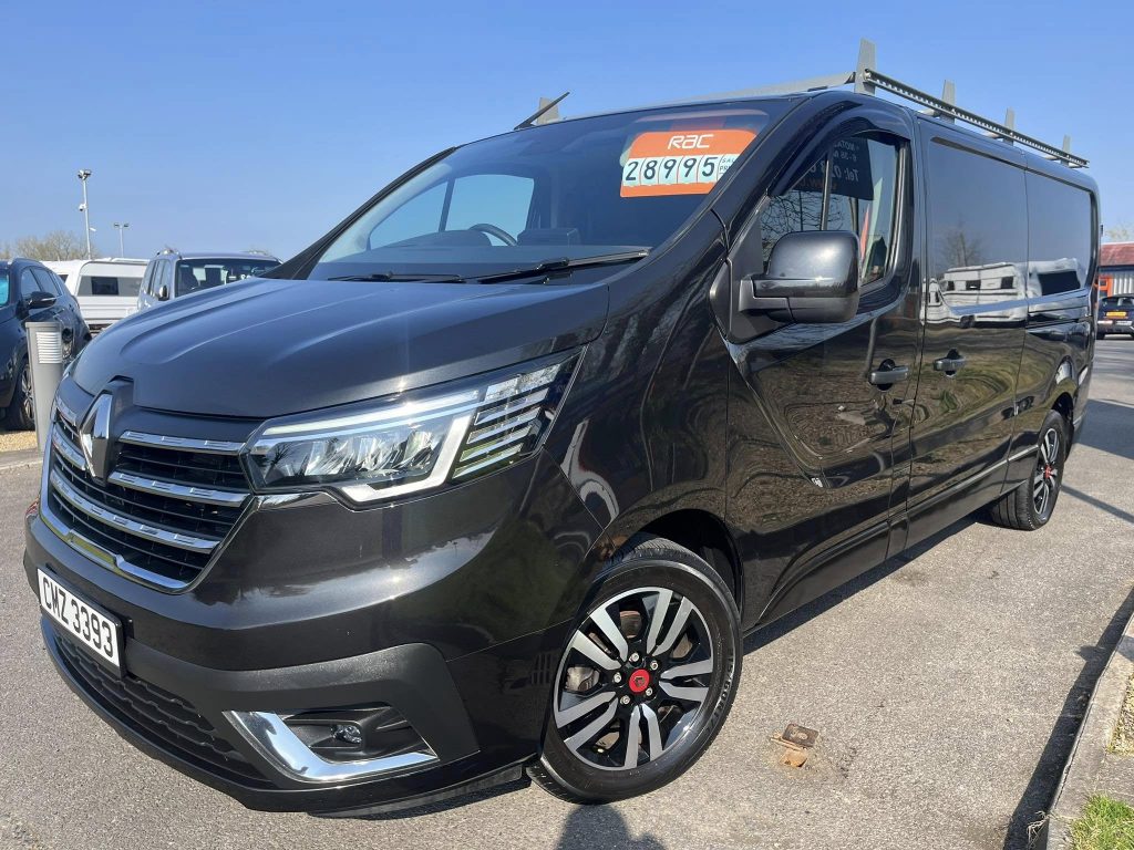FEB 2024 RENAULT TRAFIC 2.0 DCI BLUE SPORT EDC 150 BHP LONG WHEEL BASE ...